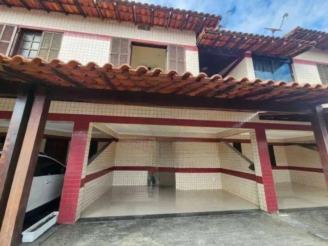 Casa / Sobrado em Condomínio para Venda em Cabo Frio/RJ Palmeiras 4 Quartos