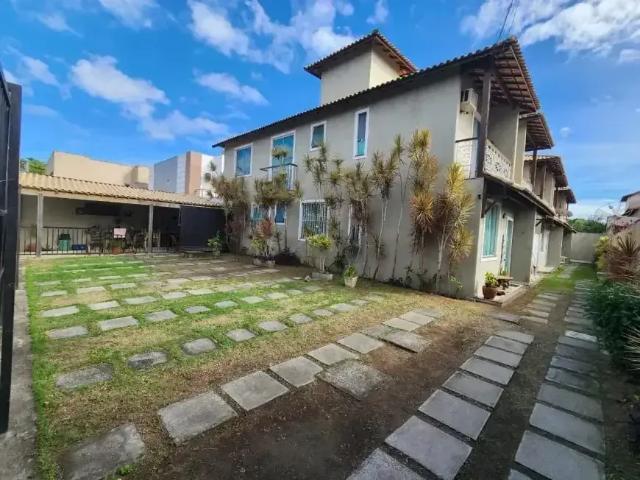 Casa / Sobrado em Condomínio para Venda em Cabo Frio/RJ Palmeiras 3 Quartos