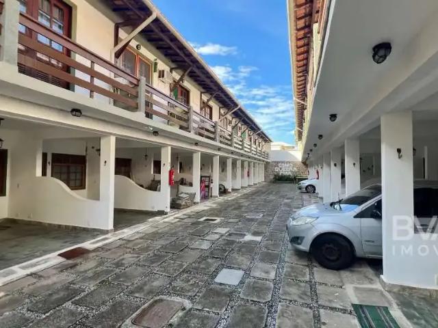 Casa / Sobrado em Condomínio para Venda em Cabo Frio/RJ Peró 3 Quartos