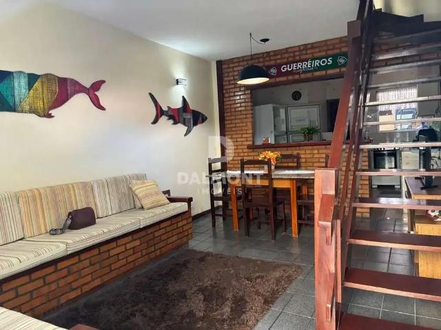 Casa / Sobrado em Condomínio para Venda em Cabo Frio/RJ Peró 3 Quartos