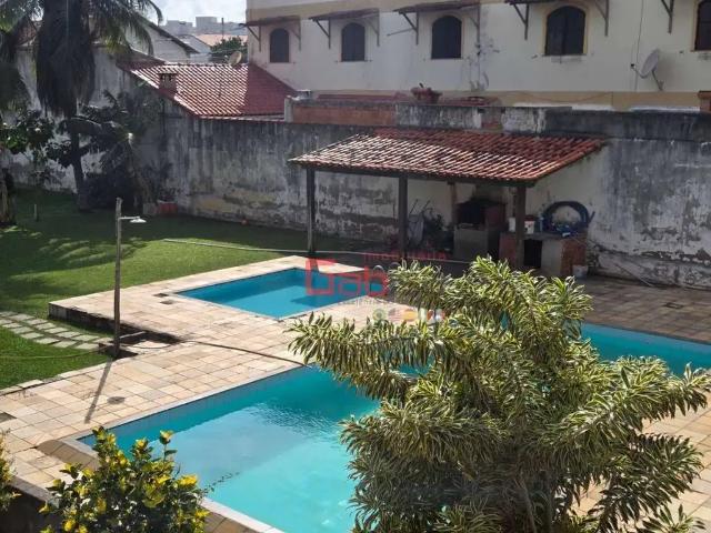 Casa / Sobrado em Condomínio para Venda em Cabo Frio/RJ Peró 2 Quartos