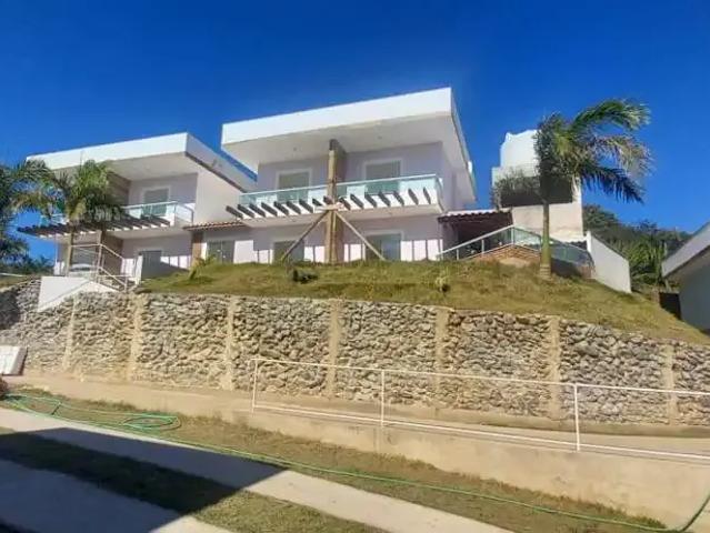 Casa / Sobrado em Condomínio para Venda em Cabo Frio/RJ Peró 2 Quartos