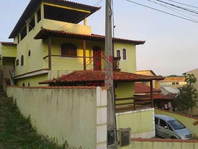 Casa / Sobrado em Condomínio para Venda em Cabo Frio/RJ Peró 4 Quartos