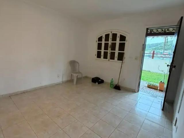 Casa / Sobrado em Condomínio para Venda em Cabo Frio/RJ Portinho 1 Quartos