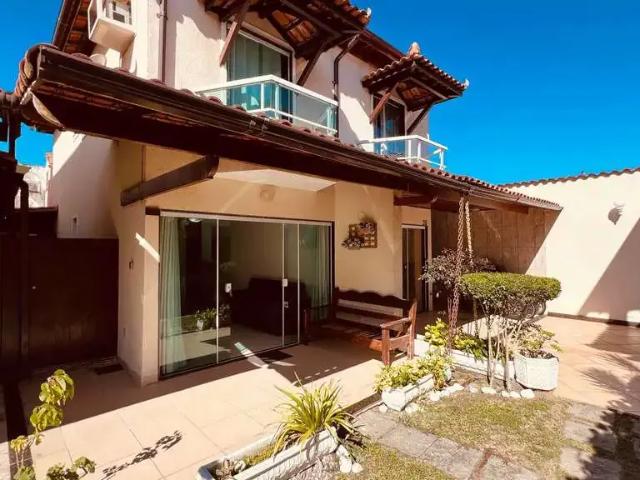 Casa / Sobrado em Condomínio para Venda em Cabo Frio/RJ Portinho 2 Quartos