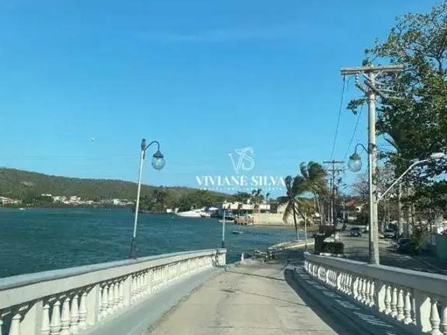 Casa / Sobrado em Condomínio para Venda em Cabo Frio/RJ Portinho 5 Quartos