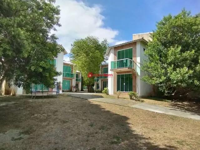 Casa / Sobrado em Condomínio para Venda em Cabo Frio/RJ Praia do Siqueira 4 Quartos