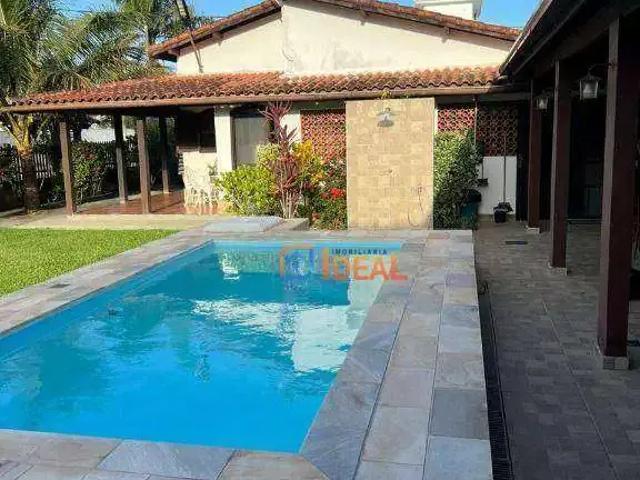 Casa / Sobrado em Condomínio para Venda em Cabo Frio/RJ Unamar 4 Quartos
