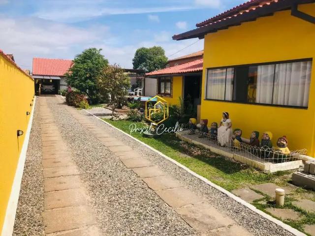 Casa / Sobrado em Condomínio para Venda em Cabo Frio/RJ Unamar 3 Quartos