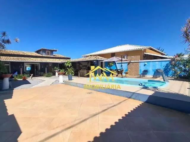 Casa / Sobrado em Condomínio para Venda em Cabo Frio/RJ Unamar 3 Quartos