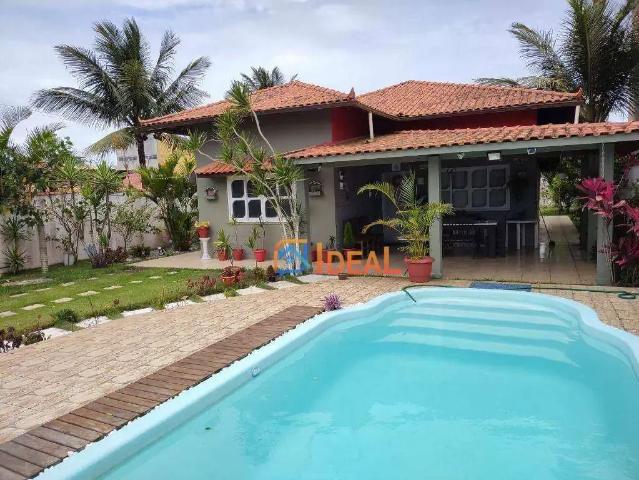 Casa / Sobrado em Condomínio para Venda em Cabo Frio/RJ Unamar 3 Quartos