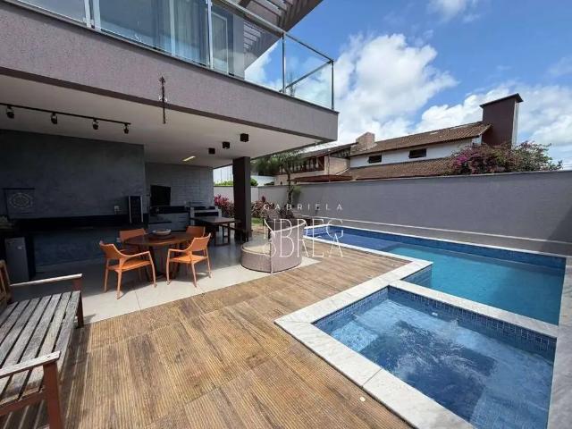 Casa / Sobrado em Condomínio para Venda em Cabedelo/PB Intermares 5 Quartos