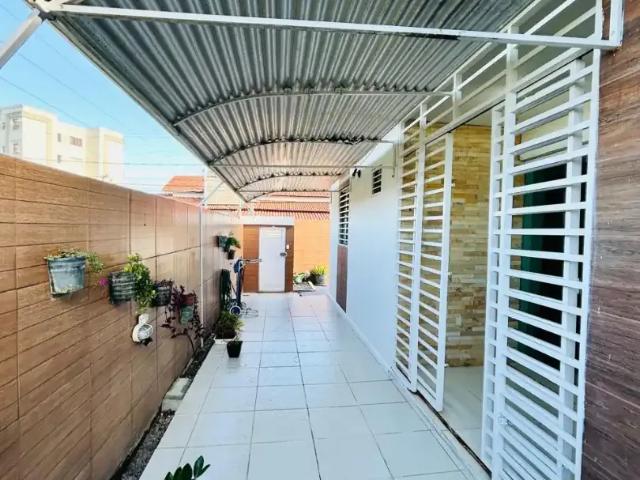Casa / Sobrado em Condomínio para Venda em Cabedelo/PB Ponta de Campina 3 Quartos