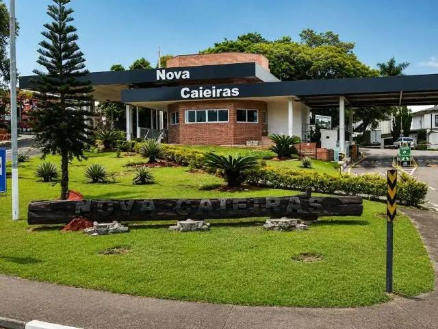 Casa / Sobrado em Condomínio para Venda em Caieiras/SP Nova Caieiras 3 Quartos