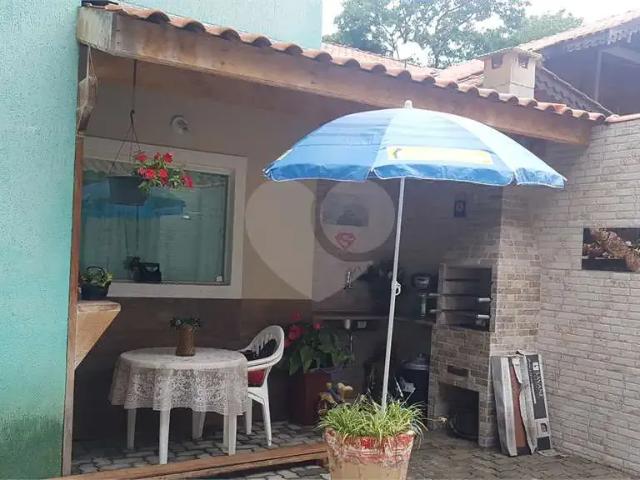 Casa / Sobrado em Condomínio para Venda em Caieiras/SP Santa Inês 3 Quartos