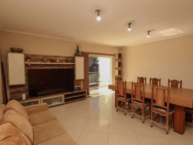Casa / Sobrado em Condomínio para Venda em Caieiras/SP Serpa 4 Quartos