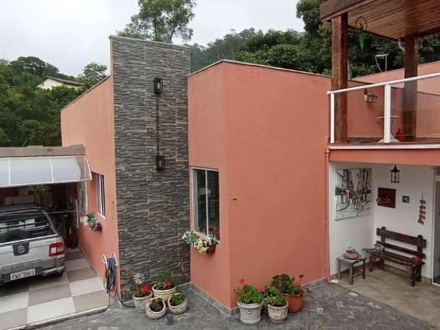 Casa / Sobrado em Condomínio para Venda em Cajamar/SP Alpes dos Araçás Jordanésia 3 Quartos