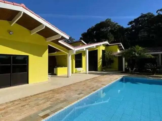 Casa / Sobrado em Condomínio para Venda em Cajamar/SP Alpes dos Araçás Jordanésia 5 Quartos