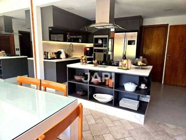 Casa / Sobrado em Condomínio para Venda em Cajamar/SP Serra dos Lagos Jordanésia 4 Quartos