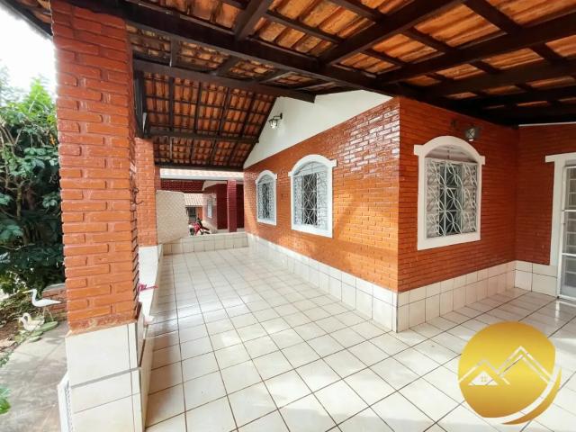 Casa / Sobrado em Condomínio para Venda em Caldas Novas/GO Mansões Águas Quentes 4 Quartos
