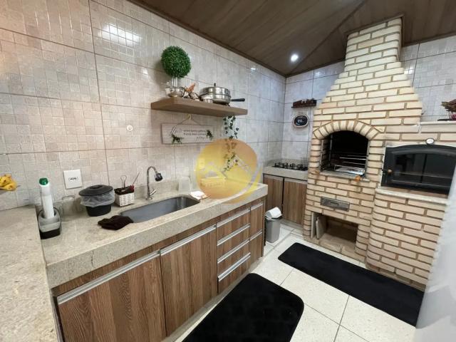 Casa / Sobrado em Condomínio para Venda em Caldas Novas/GO Mansões Águas Quentes 4 Quartos