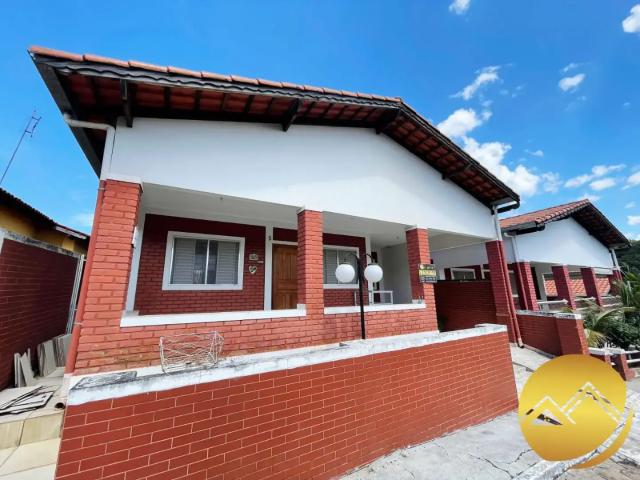 Casa / Sobrado em Condomínio para Venda em Caldas Novas/GO Mansões Águas Quentes 4 Quartos