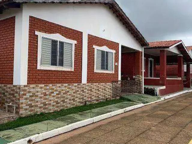 Casa / Sobrado em Condomínio para Venda em Caldas Novas/GO Mansões Águas Quentes 3 Quartos