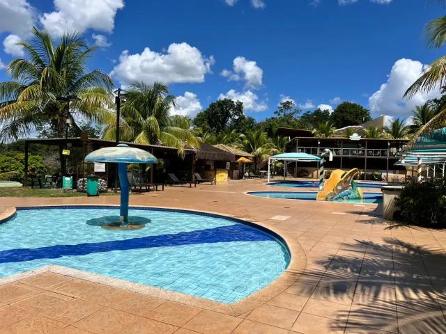 Casa / Sobrado em Condomínio para Venda em Caldas Novas/GO Condomínio Aldeia do Lago Flats e Bangalôs 2 Quartos