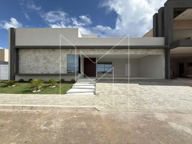 Casa / Sobrado em Condomínio para Venda em Caldas Novas/GO Condomínio Del Fiori 3 Quartos