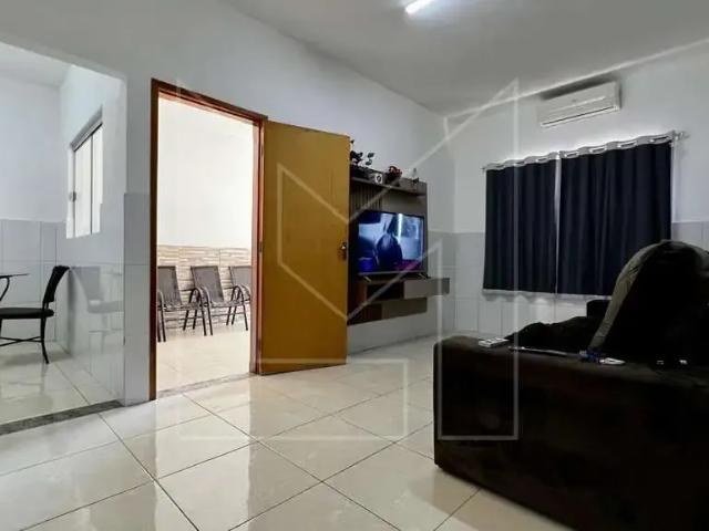 Casa / Sobrado em Condomínio para Venda em Caldas Novas/GO Lagoa Quente 3 Quartos