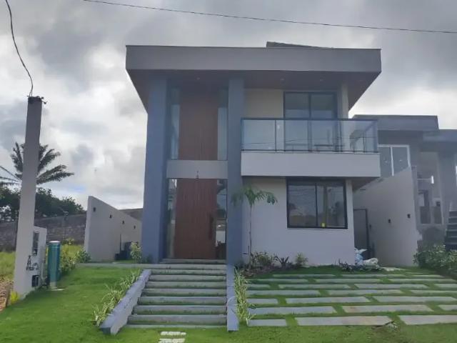 Casa / Sobrado em Condomínio para Venda em Camaçari/BA Abrantes 3 Quartos