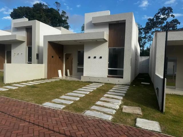 Casa / Sobrado em Condomínio para Venda em Camaçari/BA Abrantes 3 Quartos