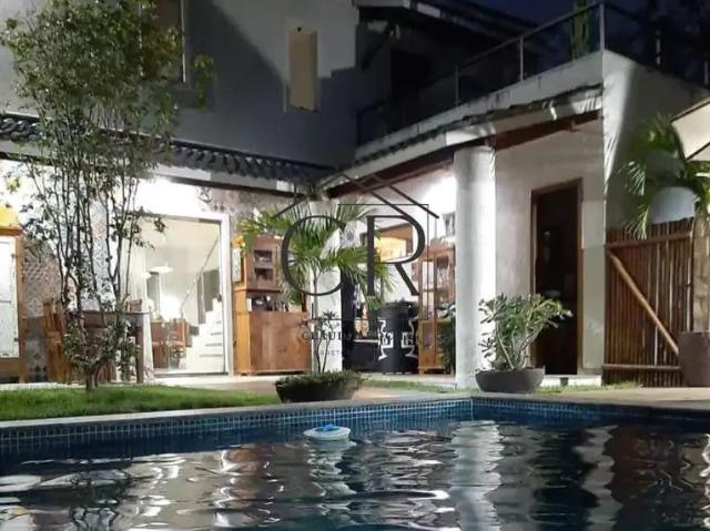Casa / Sobrado em Condomínio para Venda em Camaçari/BA Abrantes 4 Quartos