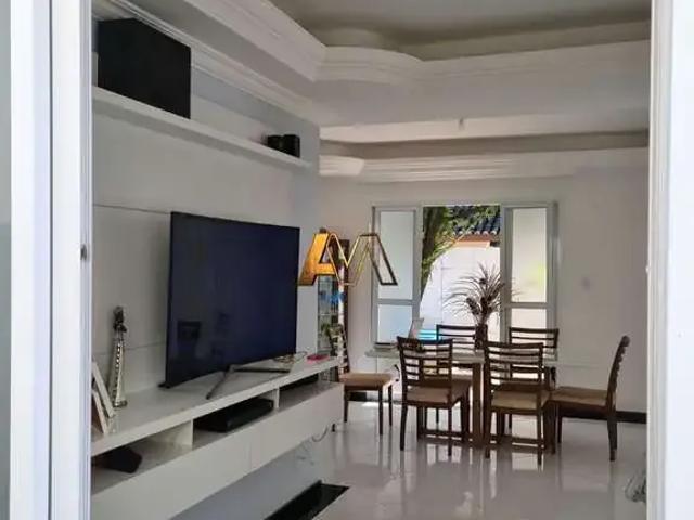 Casa / Sobrado em Condomínio para Venda em Camaçari/BA Abrantes 4 Quartos