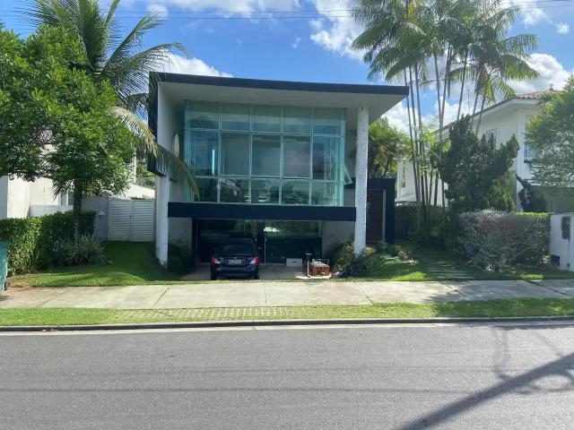 Casa / Sobrado em Condomínio para Venda em Camaçari/BA Abrantes 4 Quartos