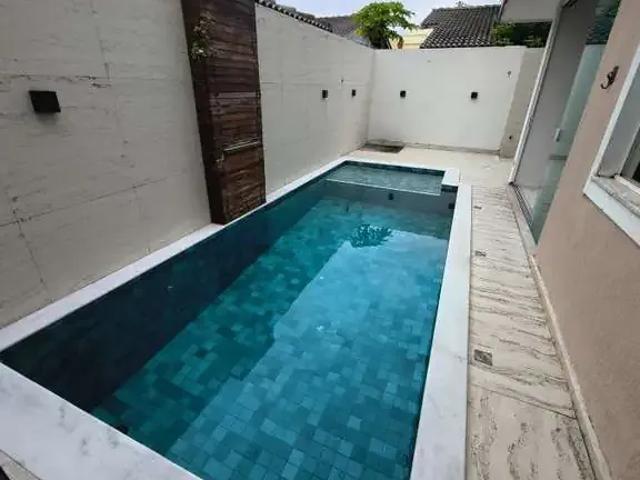 Casa / Sobrado em Condomínio para Venda em Camaçari/BA Abrantes 4 Quartos