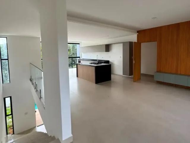 Casa / Sobrado em Condomínio para Venda em Camaçari/BA Abrantes 4 Quartos