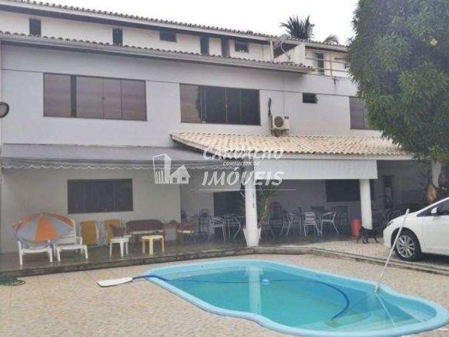Casa / Sobrado em Condomínio para Venda em Camaçari/BA Monte Gordo 4 Quartos