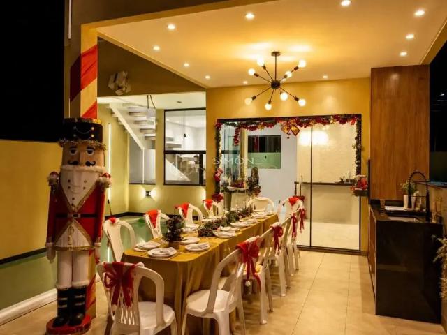Casa / Sobrado em Condomínio para Venda em Camaçari/BA Alto da Cruz 3 Quartos