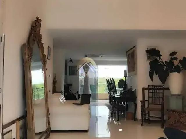 Casa / Sobrado em Condomínio para Venda em Camaçari/BA Alphaville Abrantes 4 Quartos