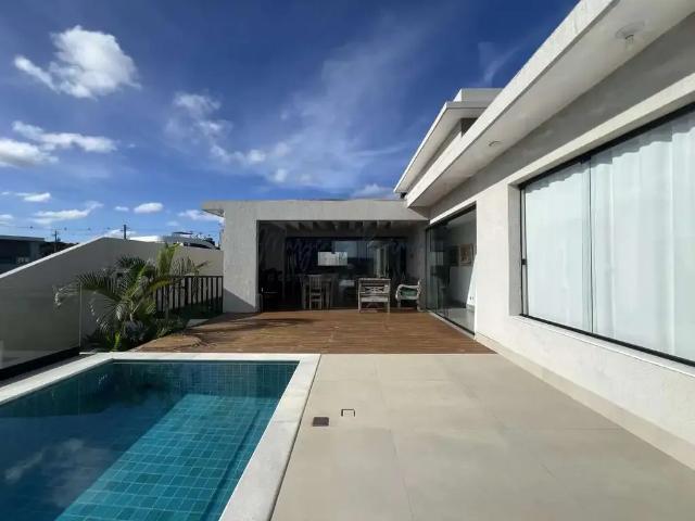 Casa / Sobrado em Condomínio para Venda em Camaçari/BA Alphaville Abrantes 4 Quartos