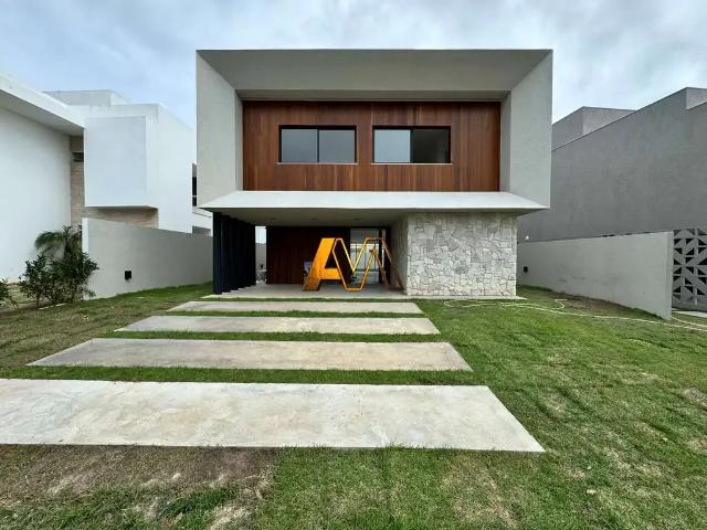 Casa / Sobrado em Condomínio para Venda em Camaçari/BA Alphaville Abrantes 4 Quartos