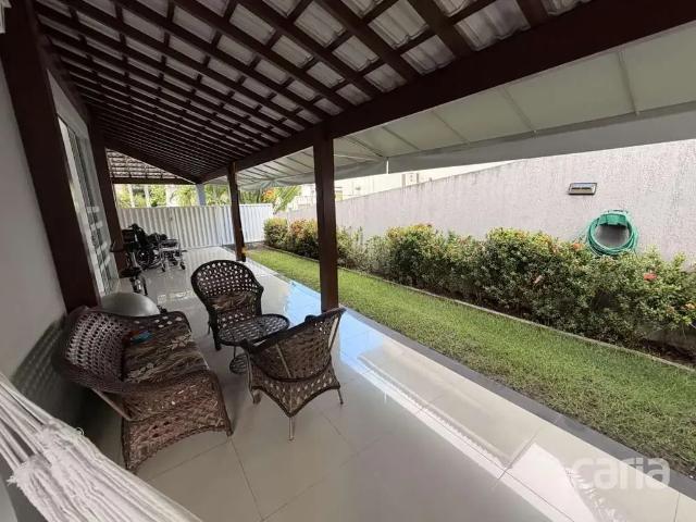 Casa / Sobrado em Condomínio para Venda em Camaçari/BA Alphaville Abrantes 4 Quartos