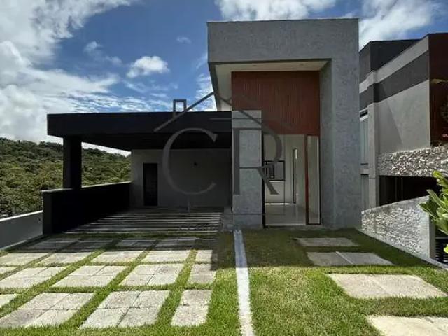 Casa / Sobrado em Condomínio para Venda em Camaçari/BA Alphaville Abrantes 4 Quartos