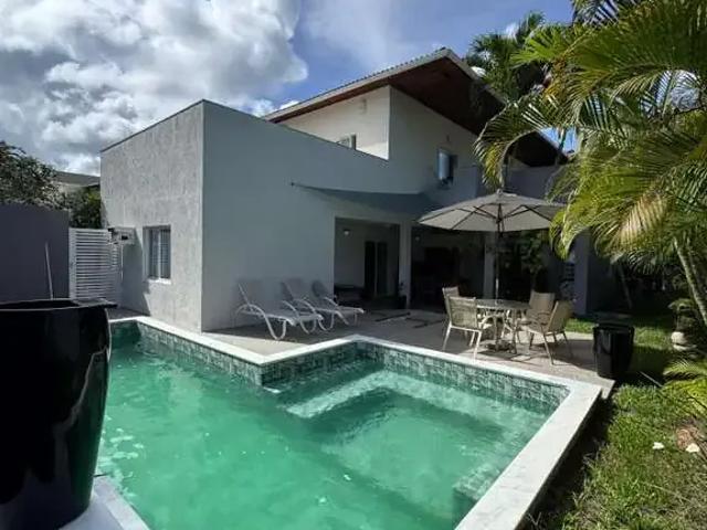Casa / Sobrado em Condomínio para Venda em Camaçari/BA Alphaville Abrantes 5 Quartos