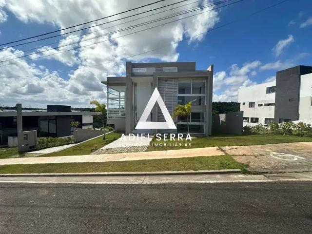Casa / Sobrado em Condomínio para Venda em Camaçari/BA Alphaville Abrantes 6 Quartos
