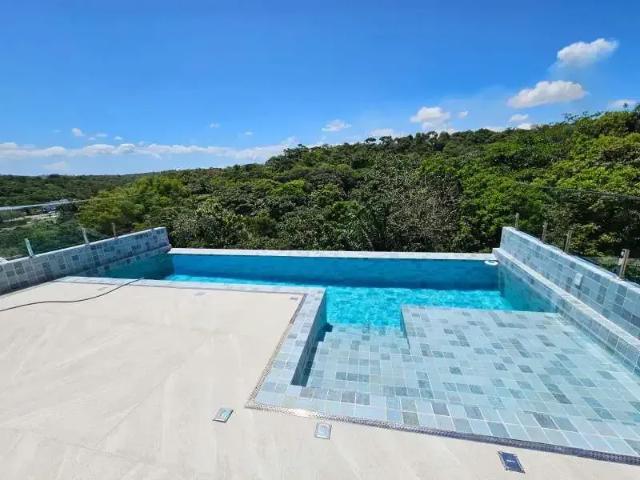 Casa / Sobrado em Condomínio para Venda em Camaçari/BA Alphaville Abrantes 7 Quartos