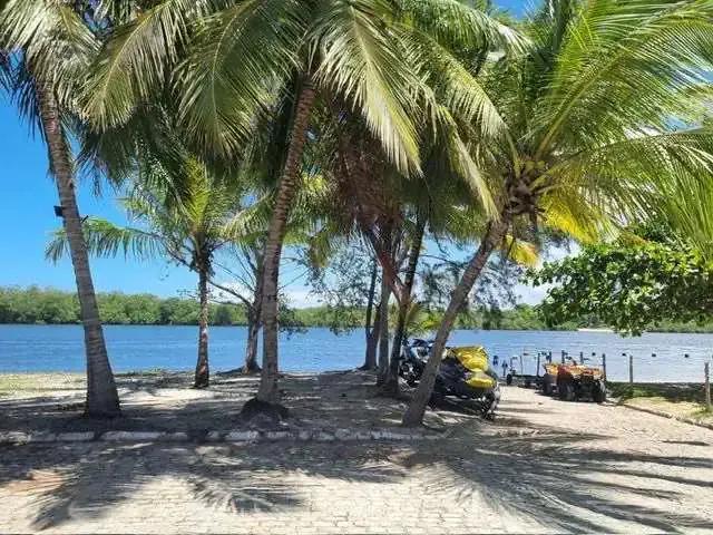 Casa / Sobrado em Condomínio para Venda em Camaçari/BA Barra do Jacuípe 4 Quartos