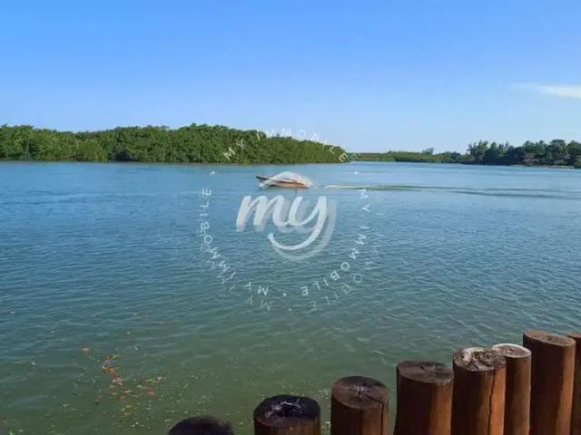 Casa / Sobrado em Condomínio para Venda em Camaçari/BA Barra do Jacuípe 2 Quartos