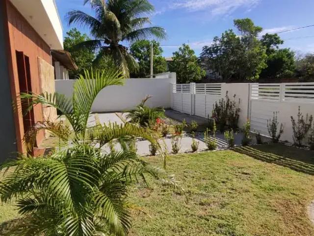 Casa / Sobrado em Condomínio para Venda em Camaçari/BA Barra do Jacuípe 3 Quartos